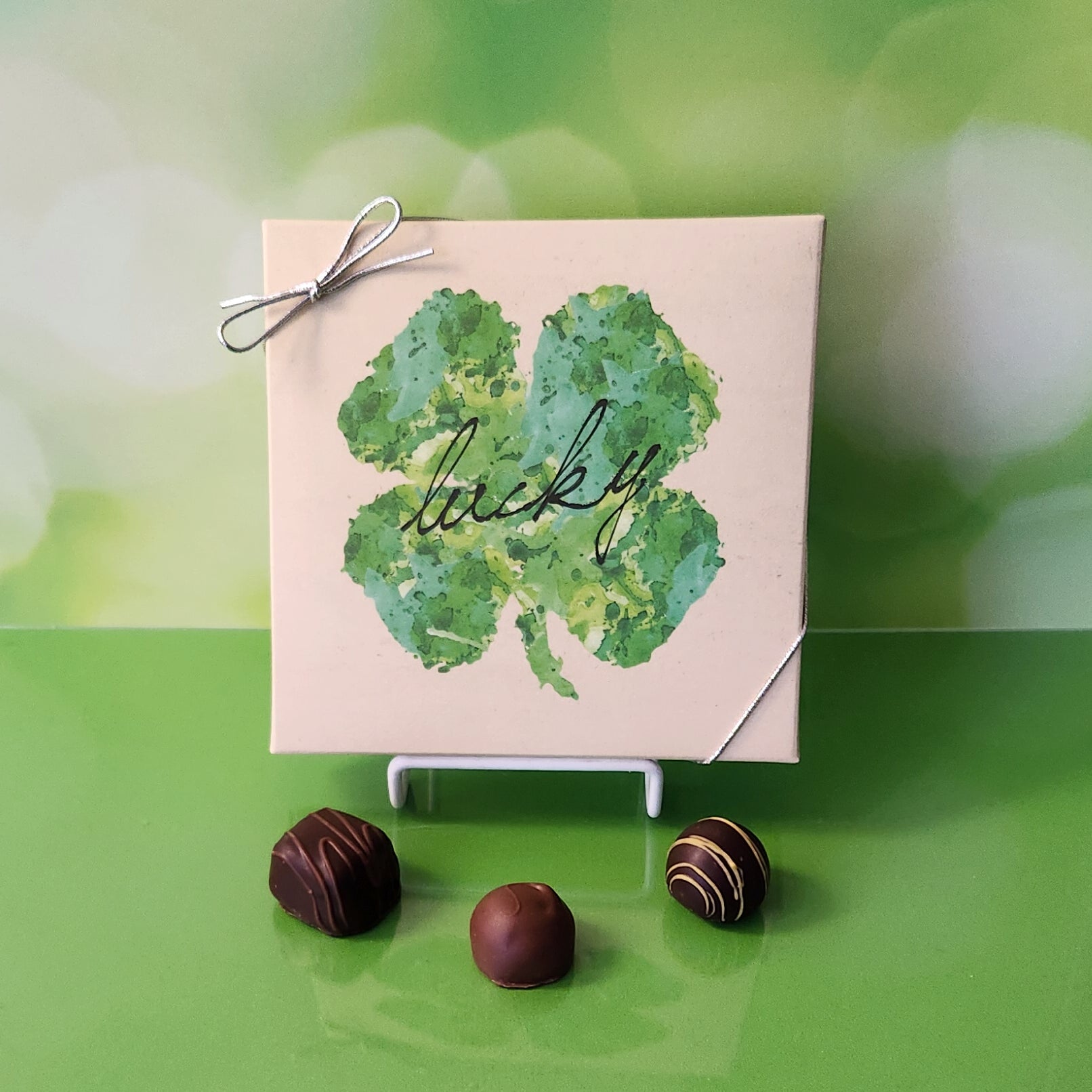 Lucky Clover Themed Box with Popular Assortment – Stage Stop Candy